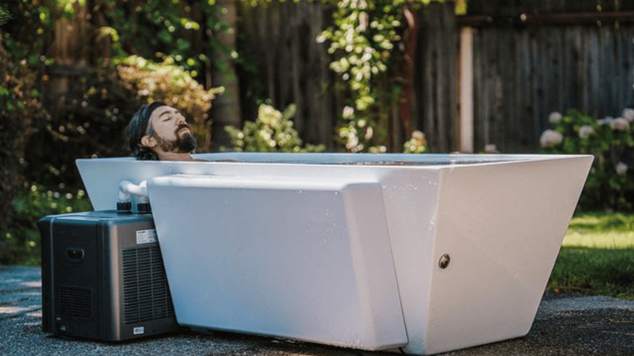 The Science Of Cold Plunge: How, When, Why & More - Recovatech